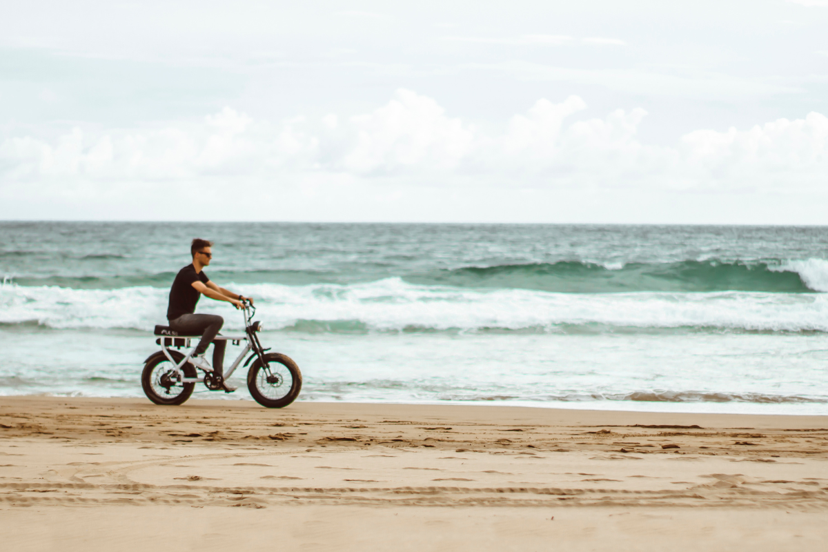 Ebikes vs Scooters: ¿Cuál es la mejor opción para tu movilidad urbana? – Bicicletas Eléctricas ...